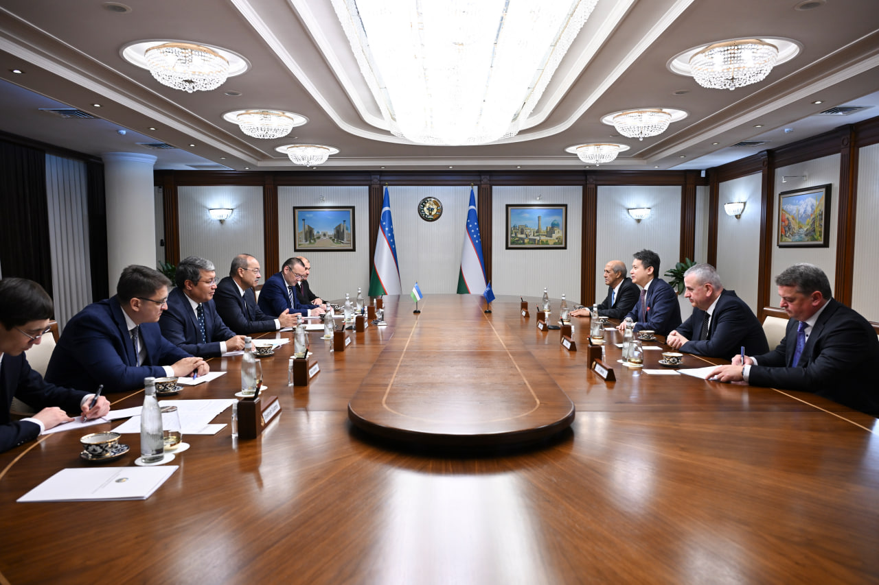 Butunjahon intellektual mulk tashkiloti bosh direktori Daren Tang bilan ...