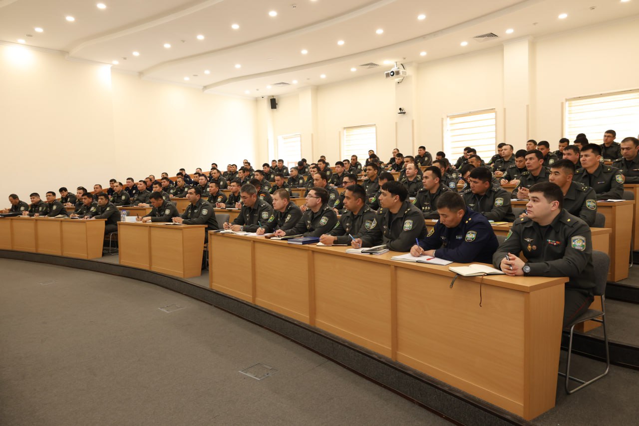 Kadr organi ofitserlari ishtirokida o‘tkazilgan o‘quv-uslubiy yig‘in yakunlandi