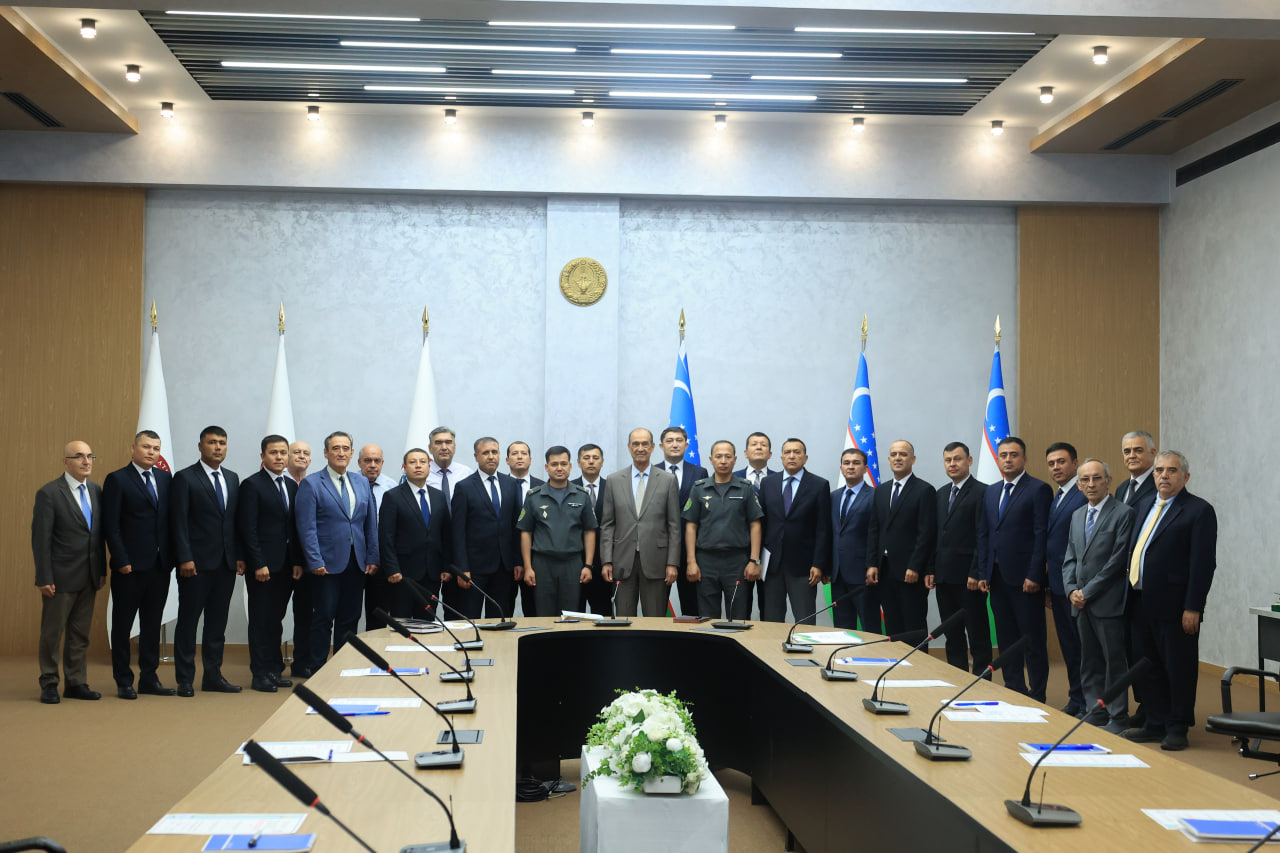 Diplomatiya akademiyasida navbatdagi bitiruv tadbiri bo‘lib o‘tdi