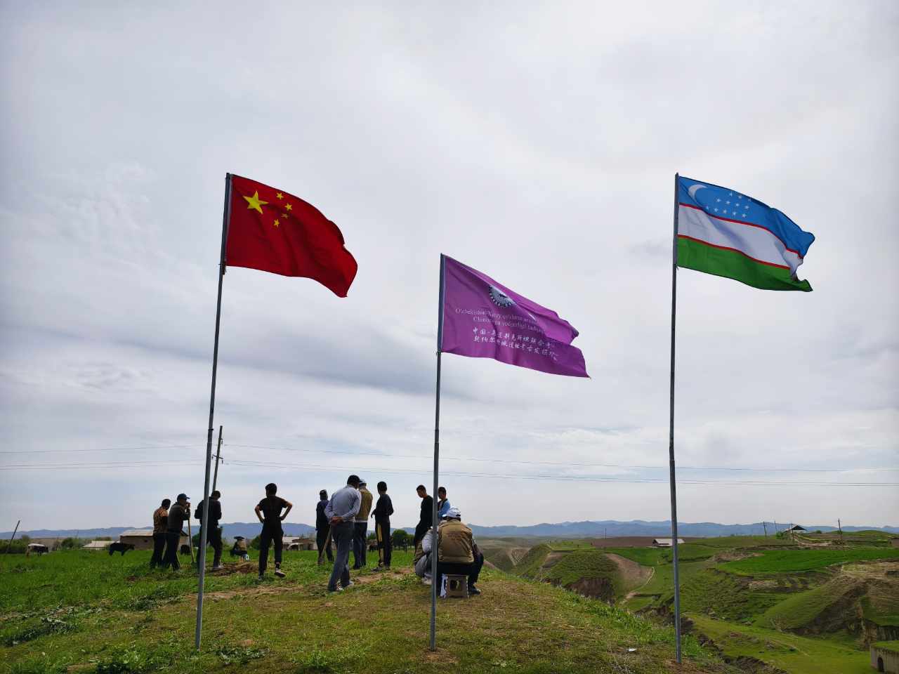 Surxondaryoda O‘zbekiston va xitoylik arxeologlar qadimiy qabrni ...