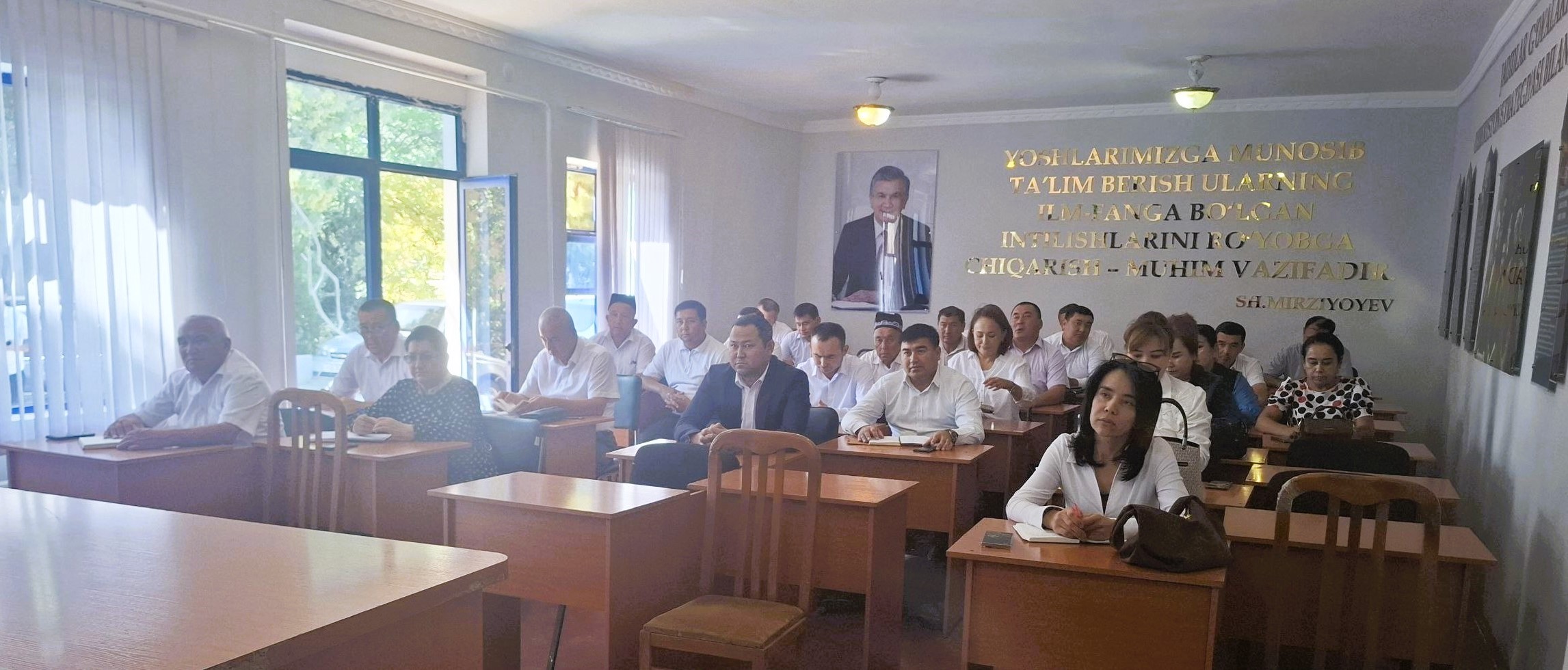 Zarbdorda maktab direktorlari uchun huquqiy-ma’rifiy uchrashuv o‘tkazildi