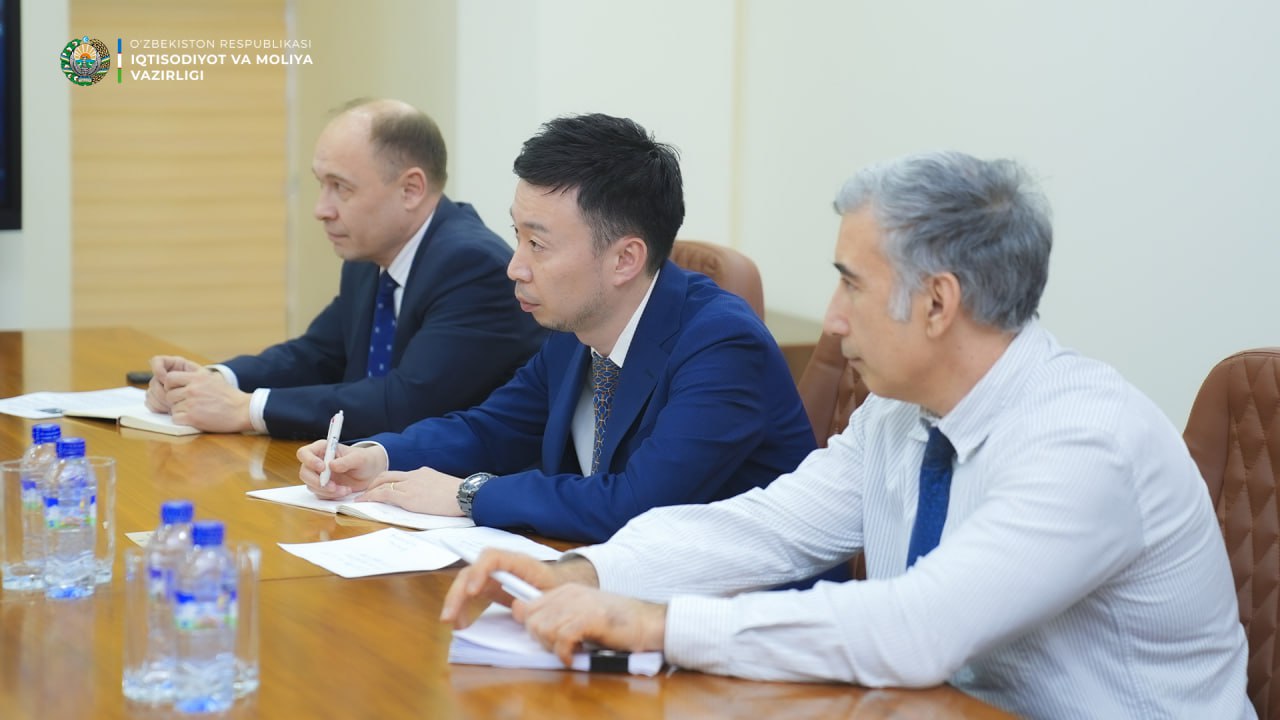 Yaponiya xalqaro hamkorlik agentligi vakillari bilan mehnat unumdorligini oshirish yuzasidan ...