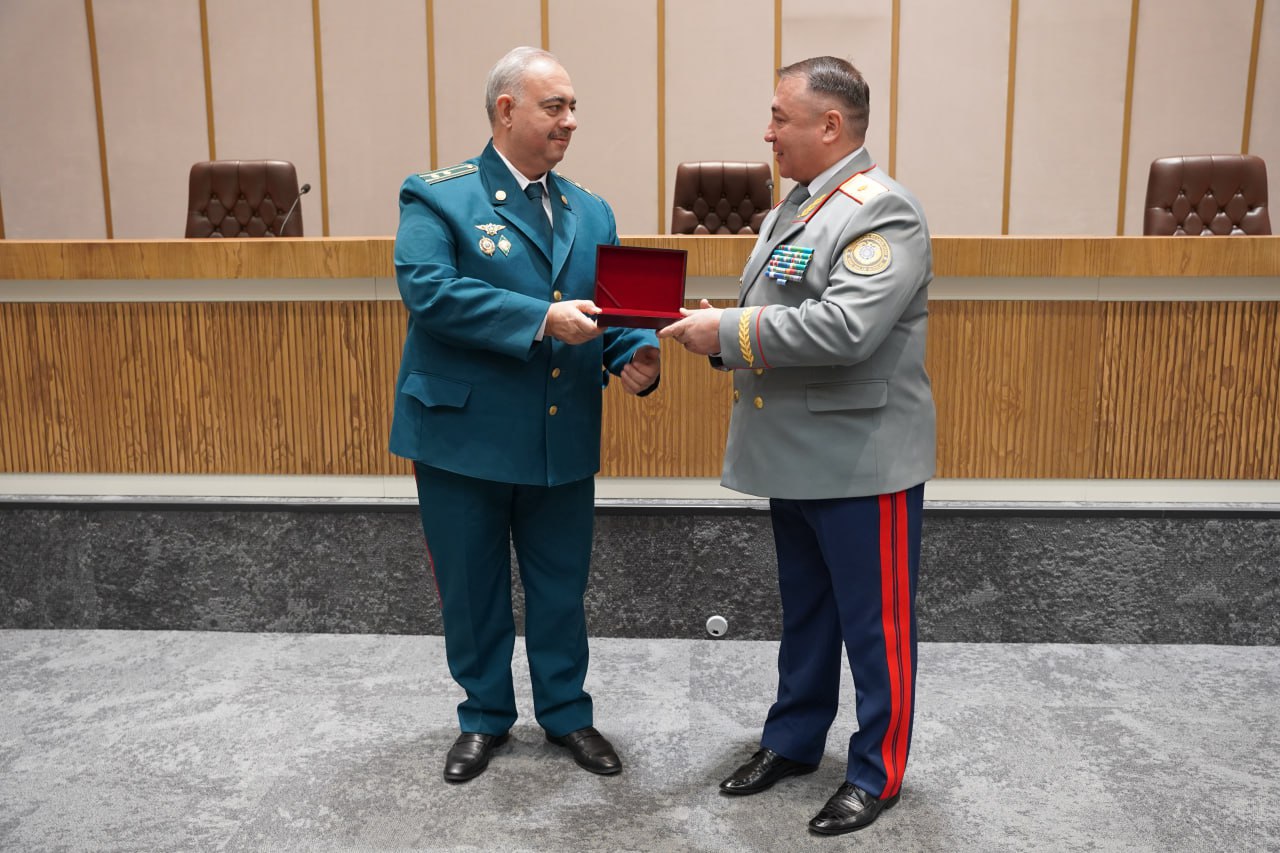 Oʻzbekiston Davlat mustaqilligining 33-yilligi munosabati bilan Vazir ...